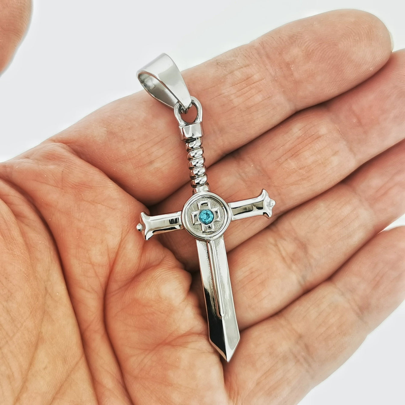 Grey Fullbuster Sword Pendant – Le Dragon Argenté