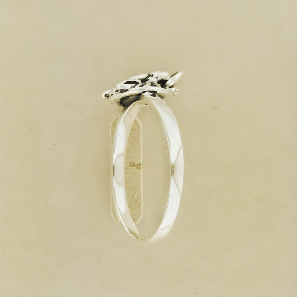 Small FF7 Fenrir Wolf Ring – Le Dragon Argenté